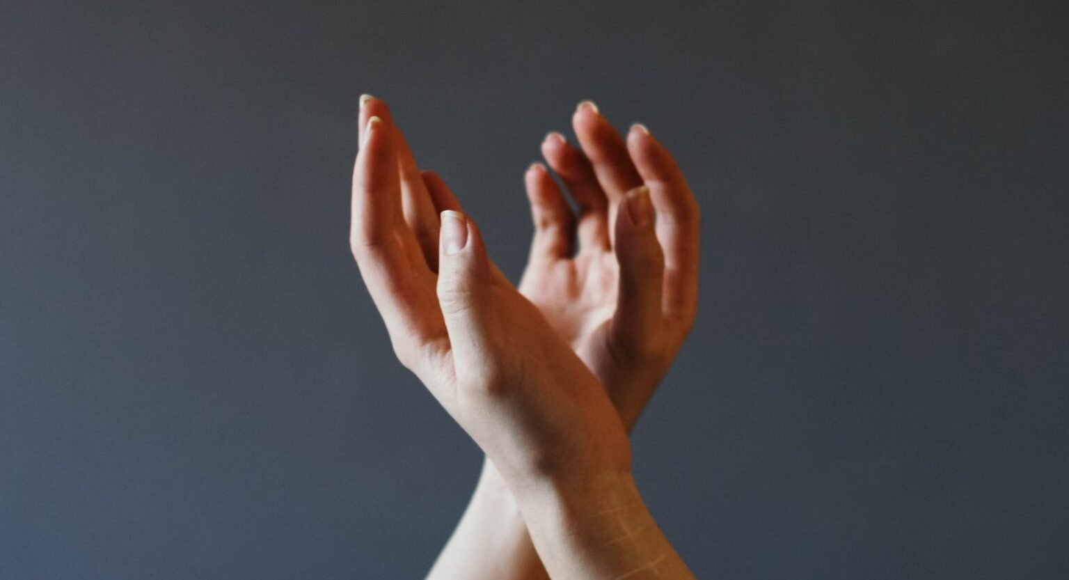 5 Important Body Language Elements You Need To Know - Edu Hyme